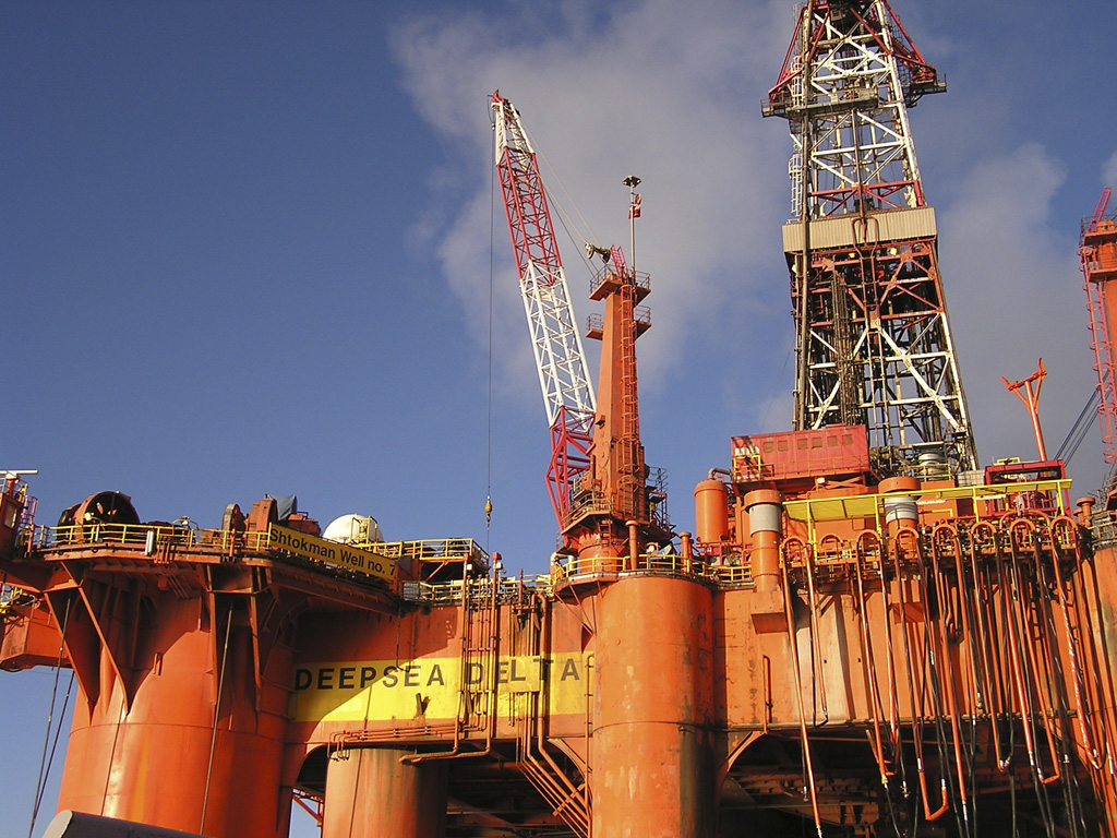 RIAC :: A new look at the arctic resources